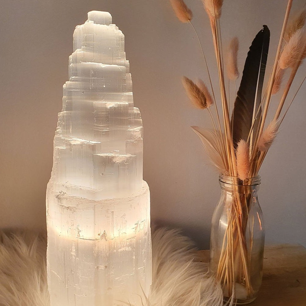 Selenite Lamp Tall – Northern Sky